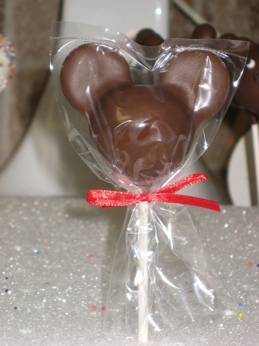 Mickey Mouse Cake Pops - CakeCentral.com