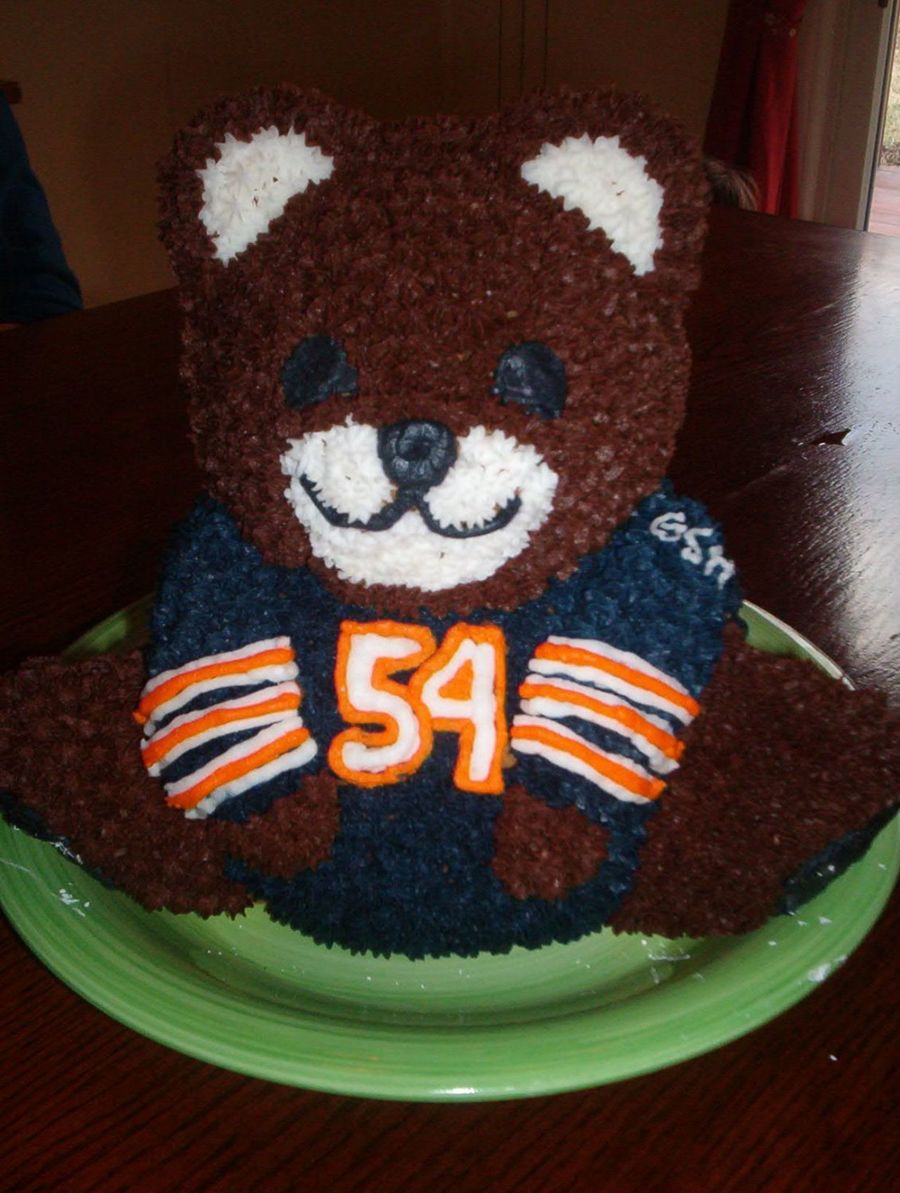 Chicago Bears Cake - CakeCentral.com