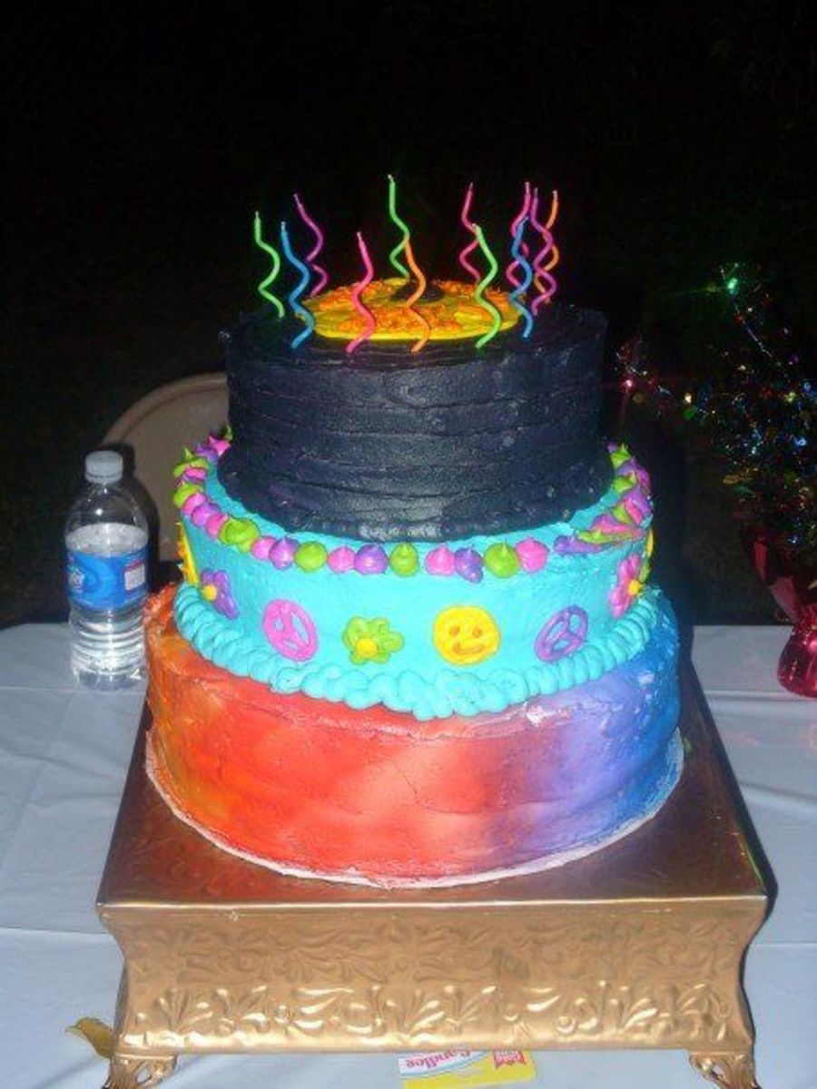 70's Cake - CakeCentral.com