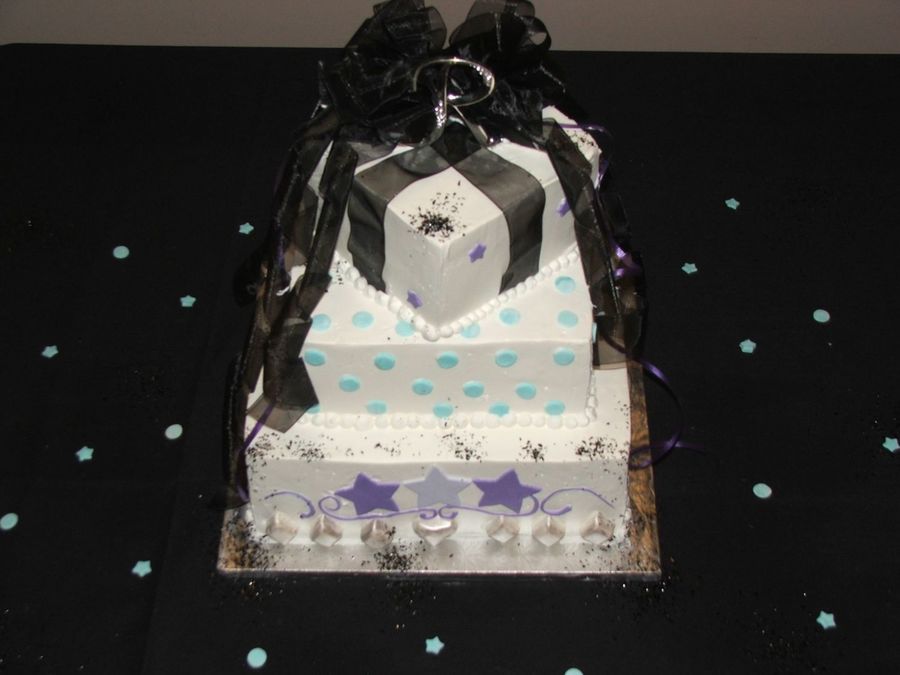 Stacked Square Cake - CakeCentral.com