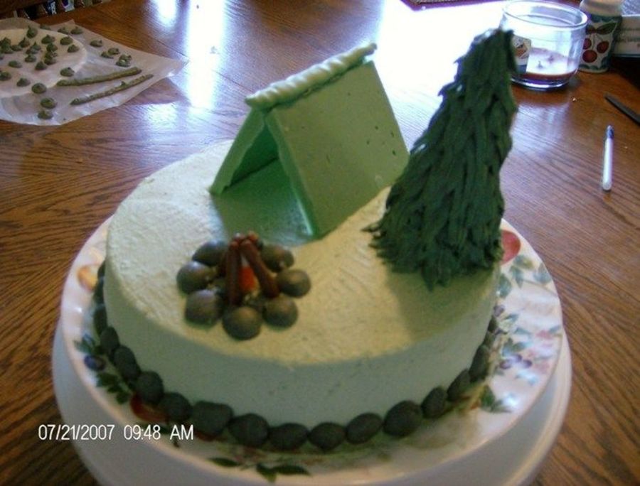 Camping - CakeCentral.com
