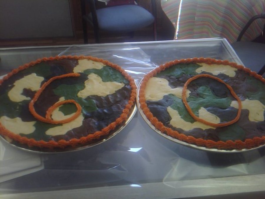 The Big 60 Cookie Cakes - CakeCentral.com