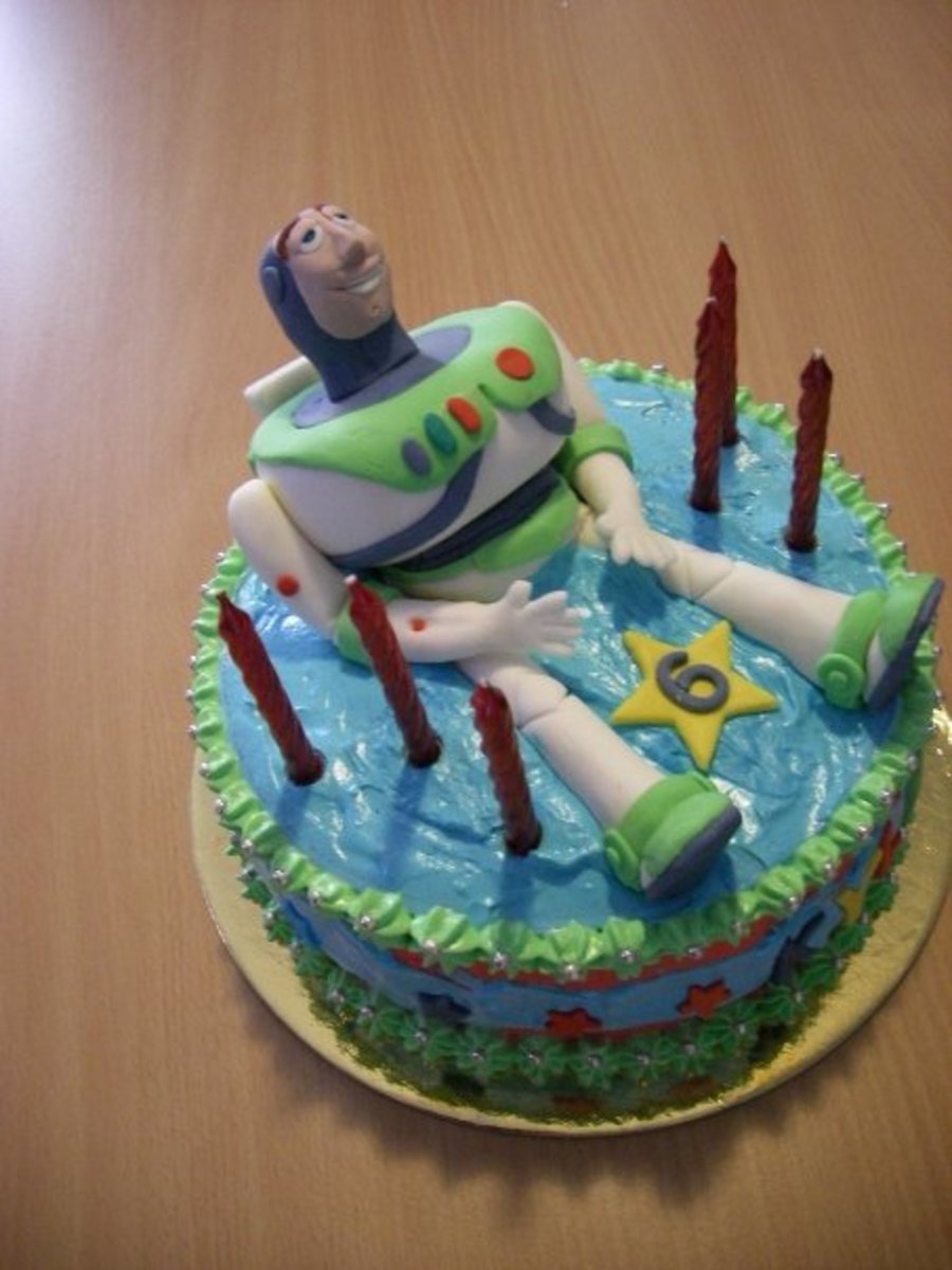 Buzz Lightyear - CakeCentral.com