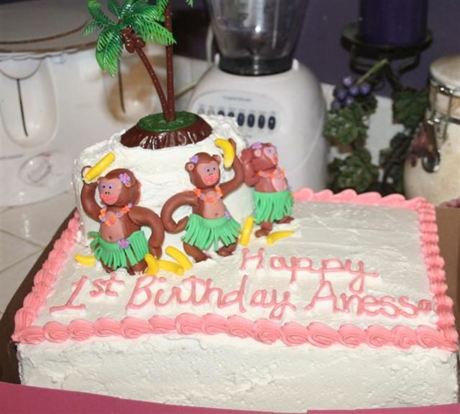 Hula Monkey Cake - CakeCentral.com