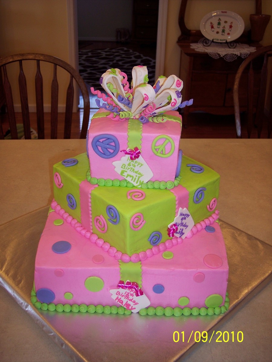 Gift Squares - CakeCentral.com