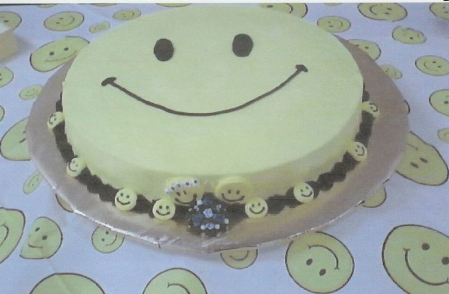 Smiley Wedding - CakeCentral.com
