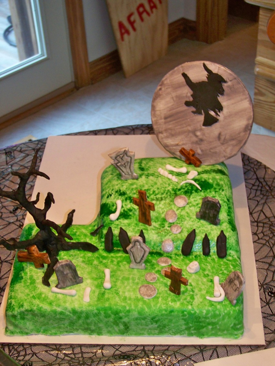 Graveyard Cake - CakeCentral.com