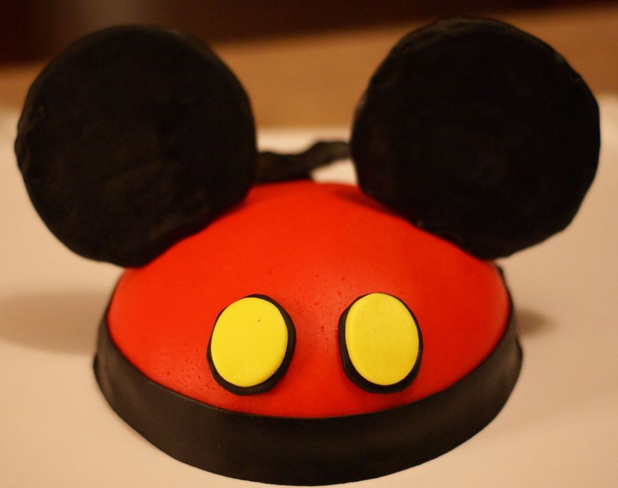 Mickey Ears Birthday Cake - CakeCentral.com