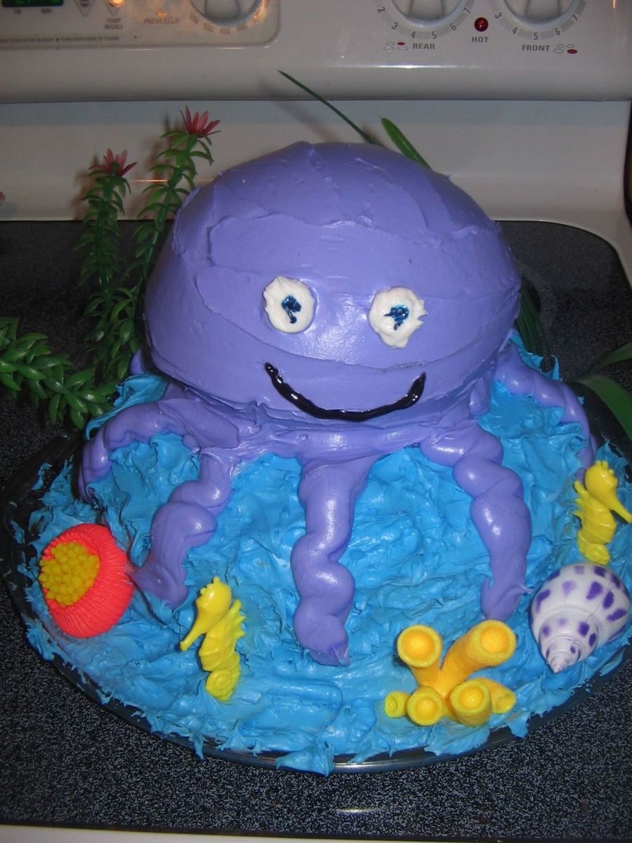 Octopus Cake - CakeCentral.com