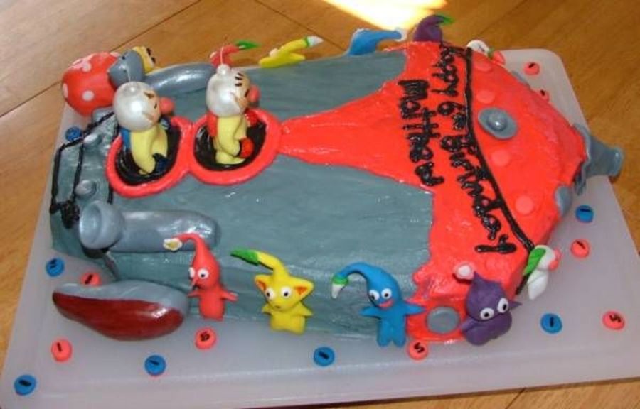 Pikmin Rocket Ship - CakeCentral.com