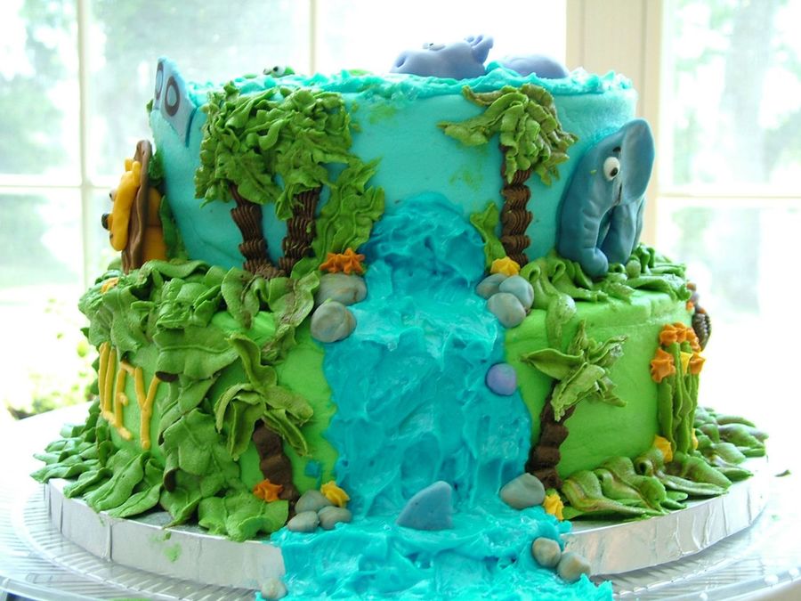 The Zoo Wild - CakeCentral.com