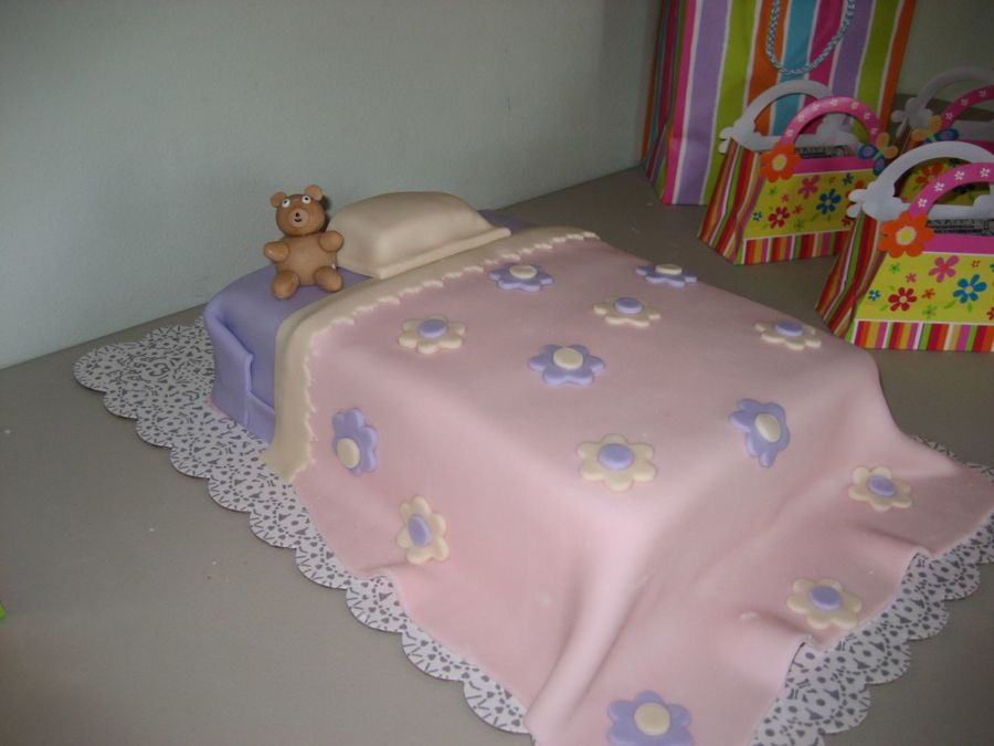 Slumber Party Cake - CakeCentral.com