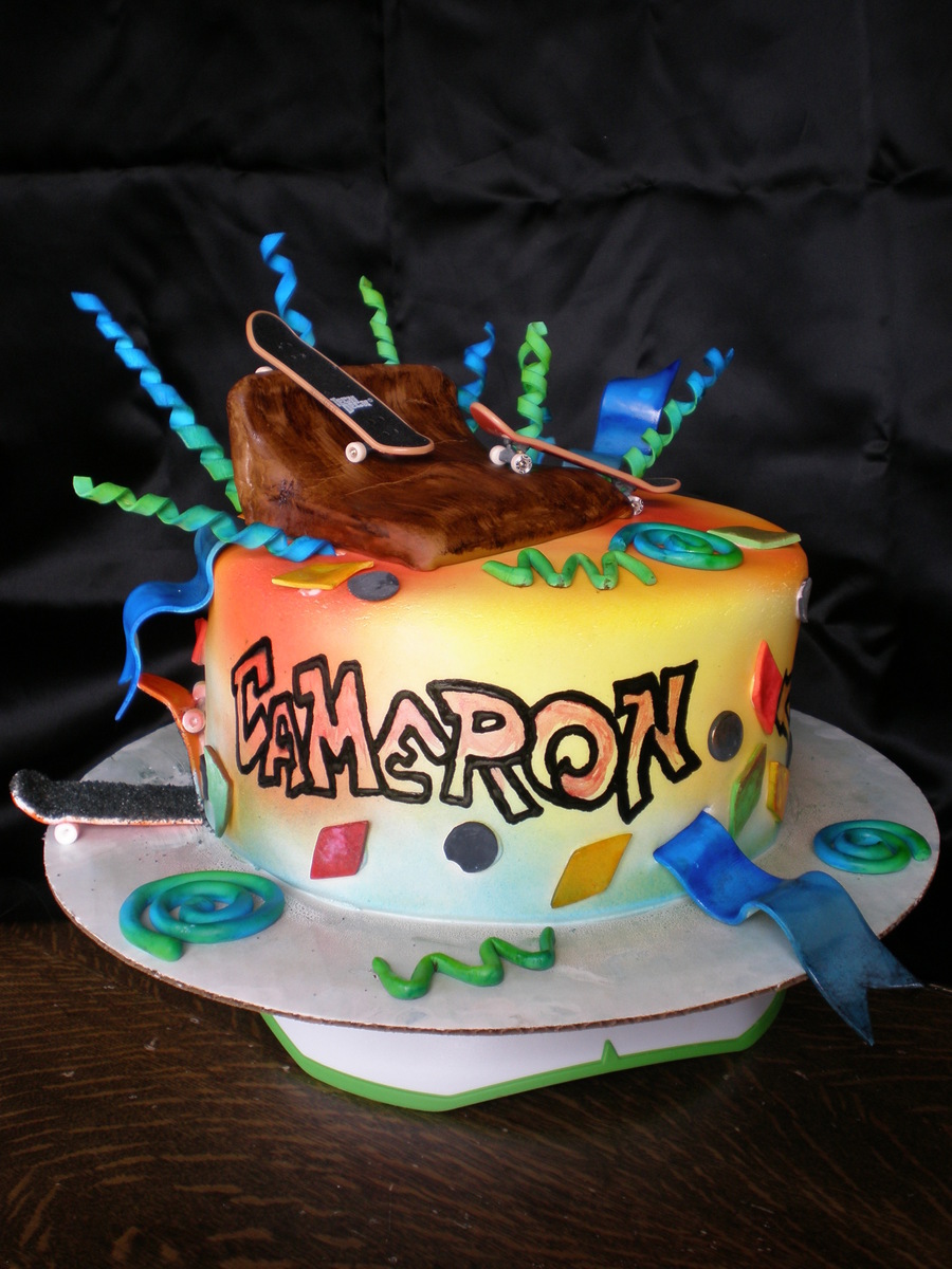 Graffiti Cake - CakeCentral.com