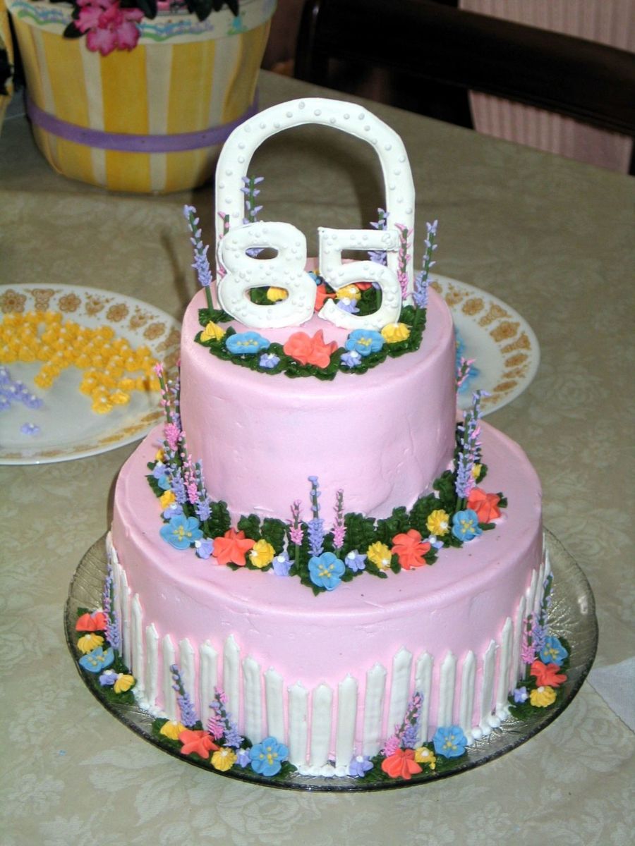 85Th Birthday Cake - CakeCentral.com