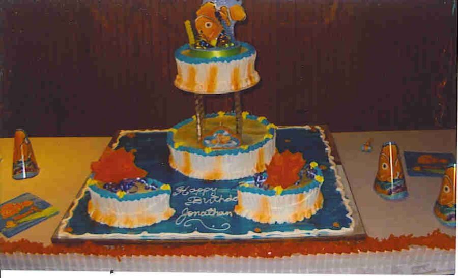 Nemo-1.jpg - CakeCentral.com