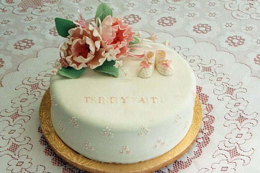 Trinity Faith - CakeCentral.com