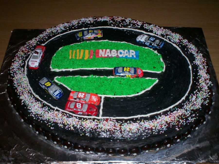 Nascar - CakeCentral.com