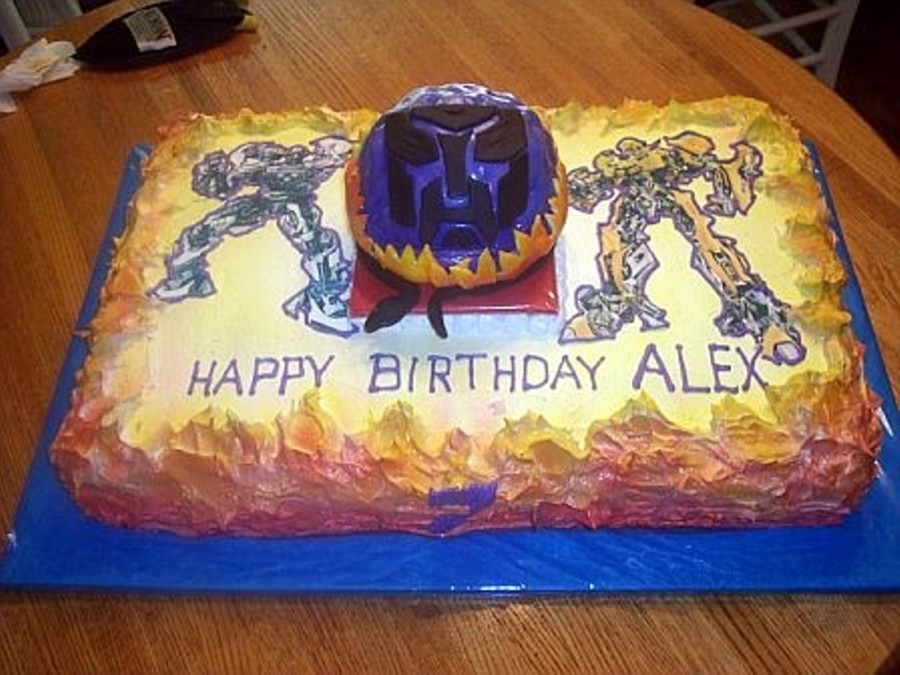 Transformer Cake - CakeCentral.com