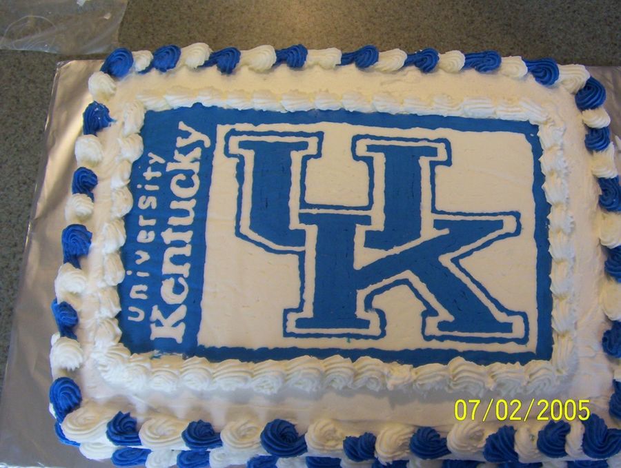 University Of Kentucky Graduation Cake - CakeCentral.com