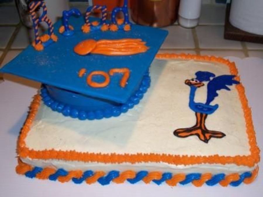 Ridgeway Roadrunner Graduation Cap - CakeCentral.com
