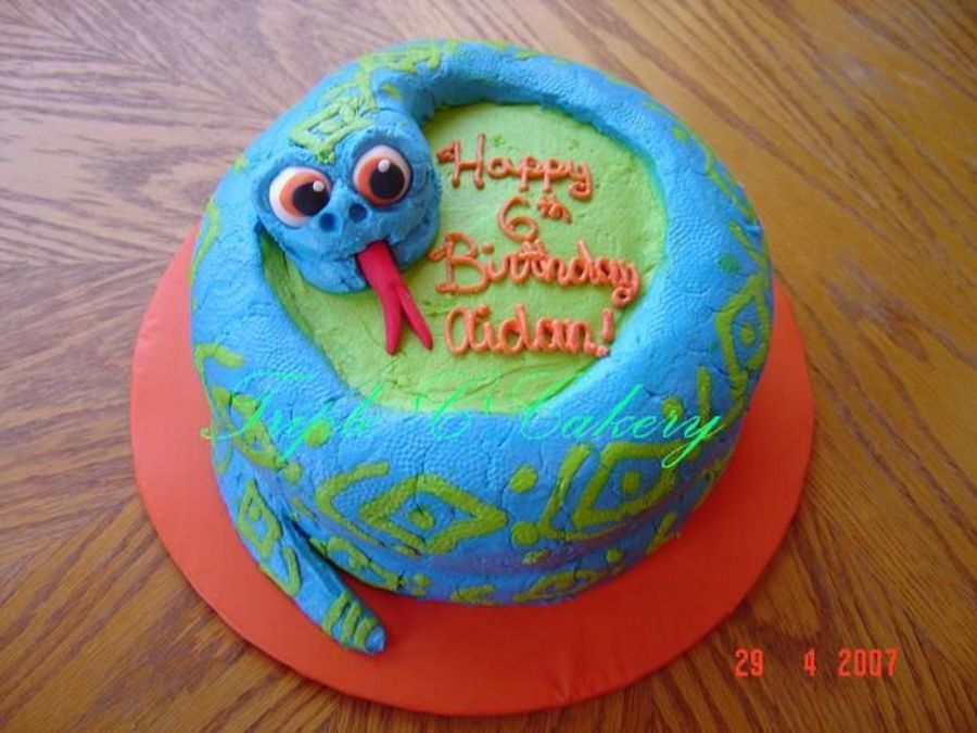 Big Snake - CakeCentral.com