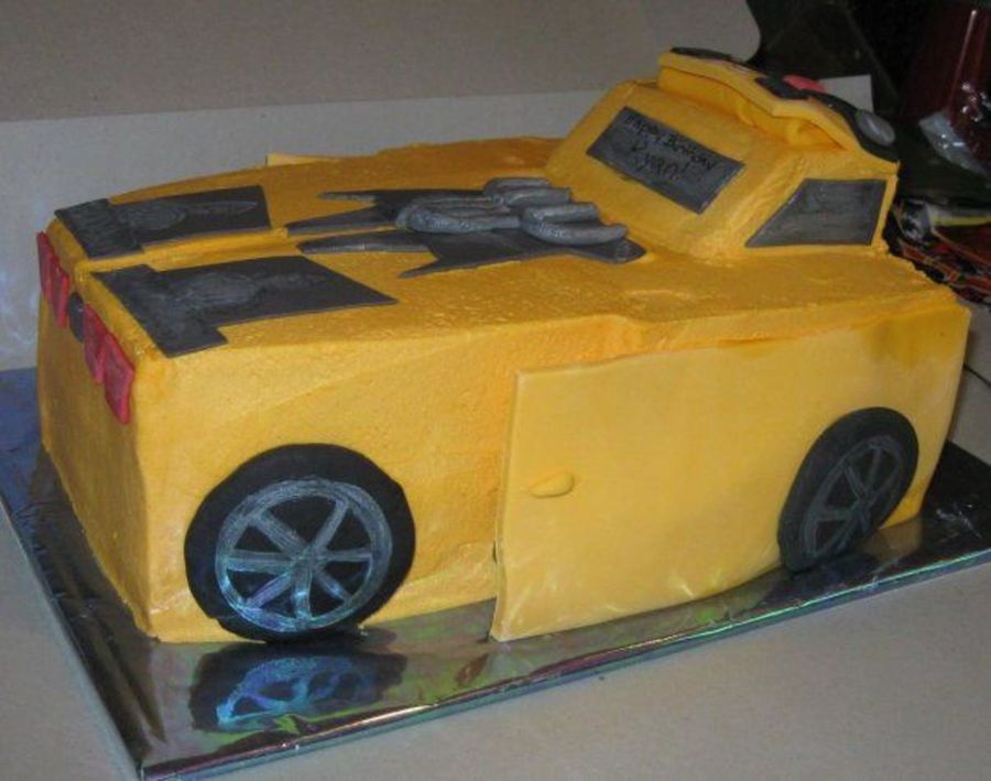 Bumblebee Transformer - CakeCentral.com