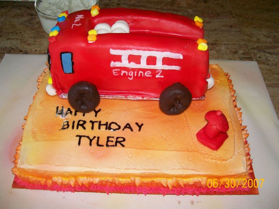 Firetruck - CakeCentral.com