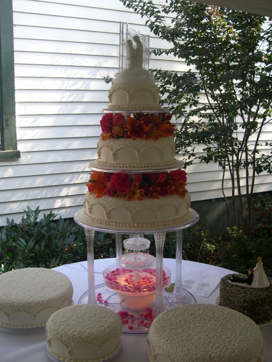 Fountain Wedding - CakeCentral.com