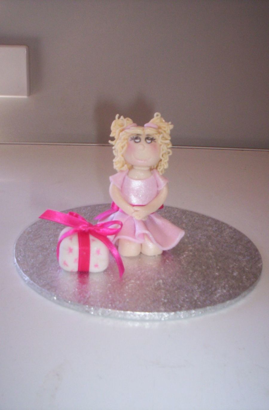Sharna - Cake Topper - CakeCentral.com