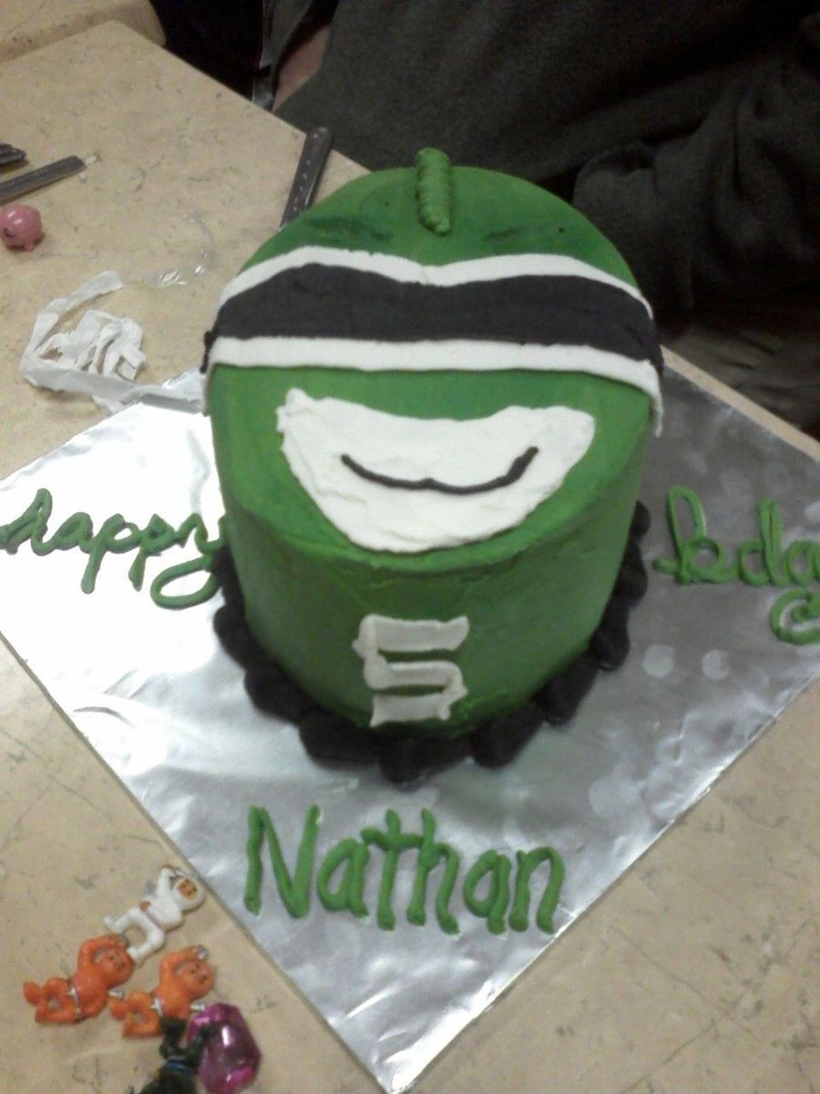 Green Power Ranger Cake - CakeCentral.com
