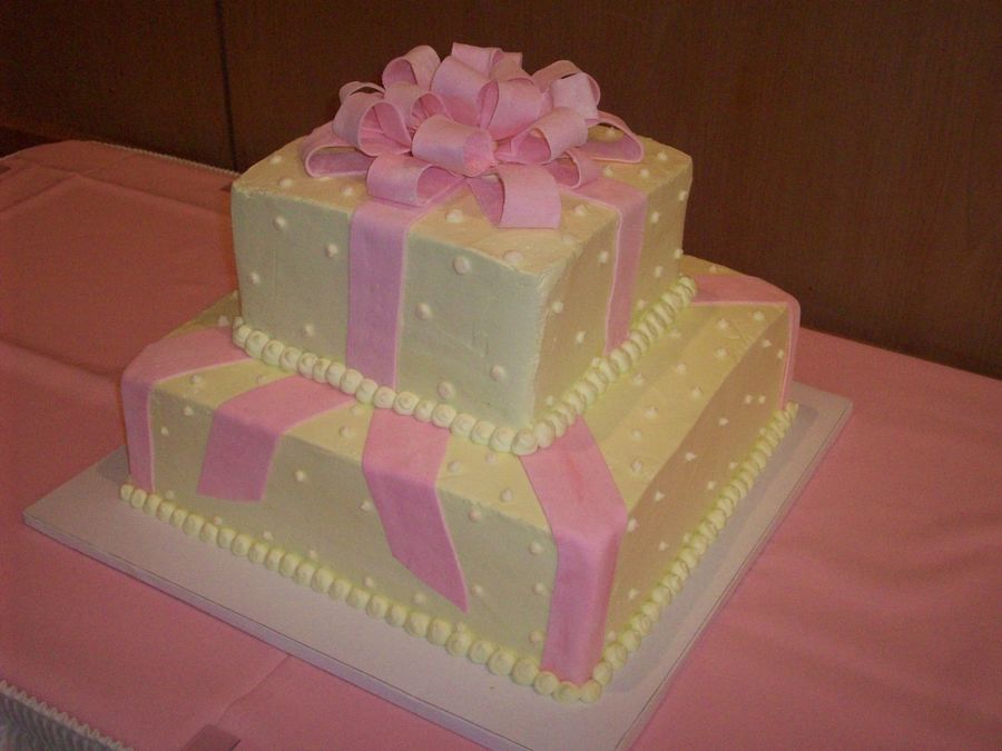 Present Wedding - CakeCentral.com