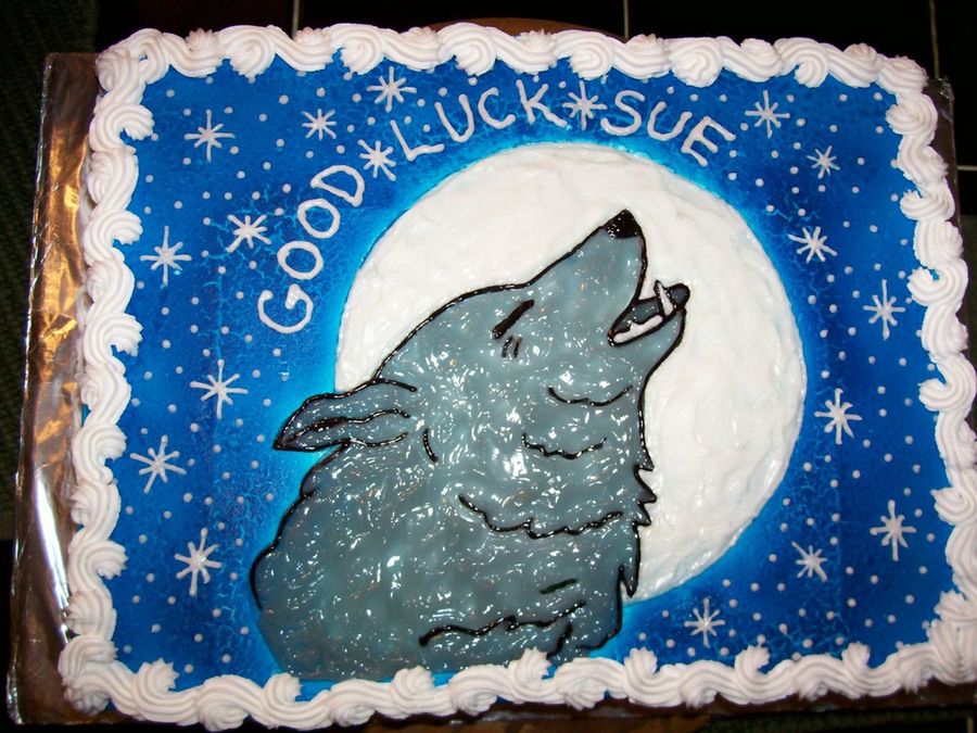 Wolf Howling At The Moon Good Luck Cake - CakeCentral.com