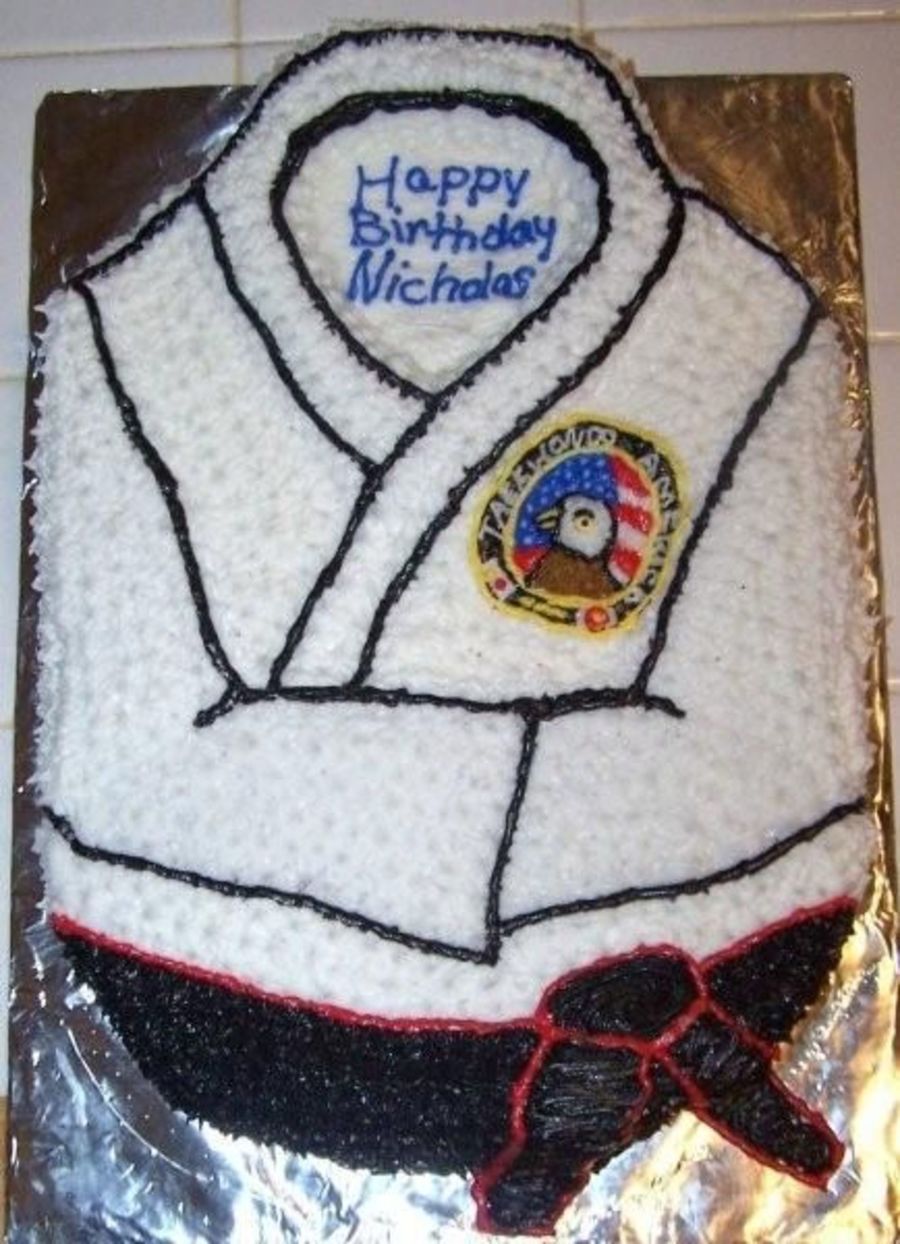 More Karate - CakeCentral.com
