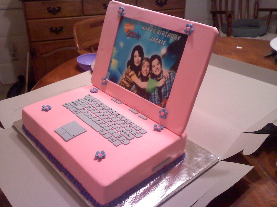 Icarly Laptop Birthday Cake - CakeCentral.com