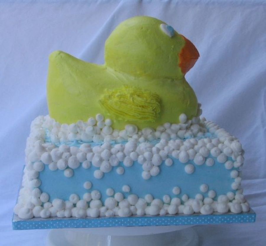 Rubber Duck Cake - CakeCentral.com