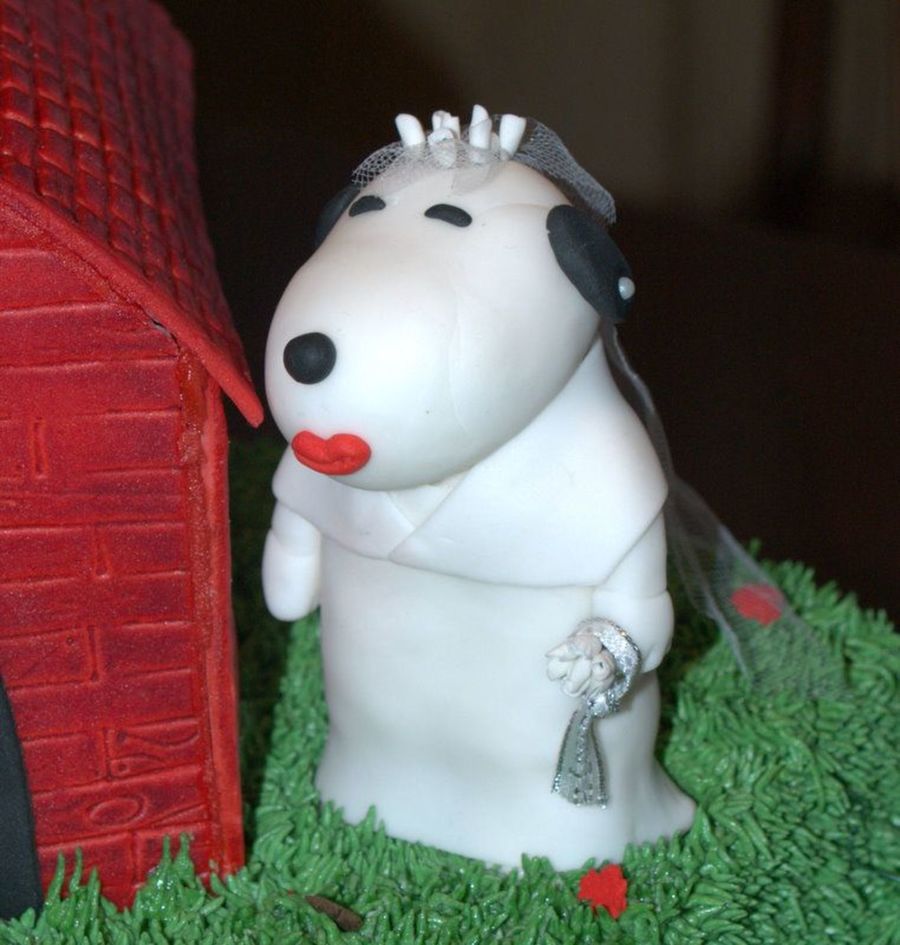 Snoopy's Bride - CakeCentral.com