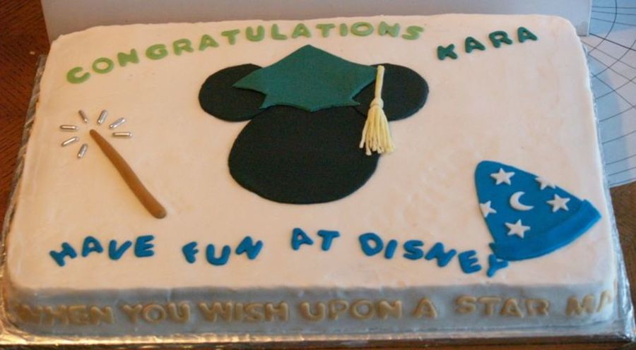 Mickey Mouse Graduation Cake - CakeCentral.com
