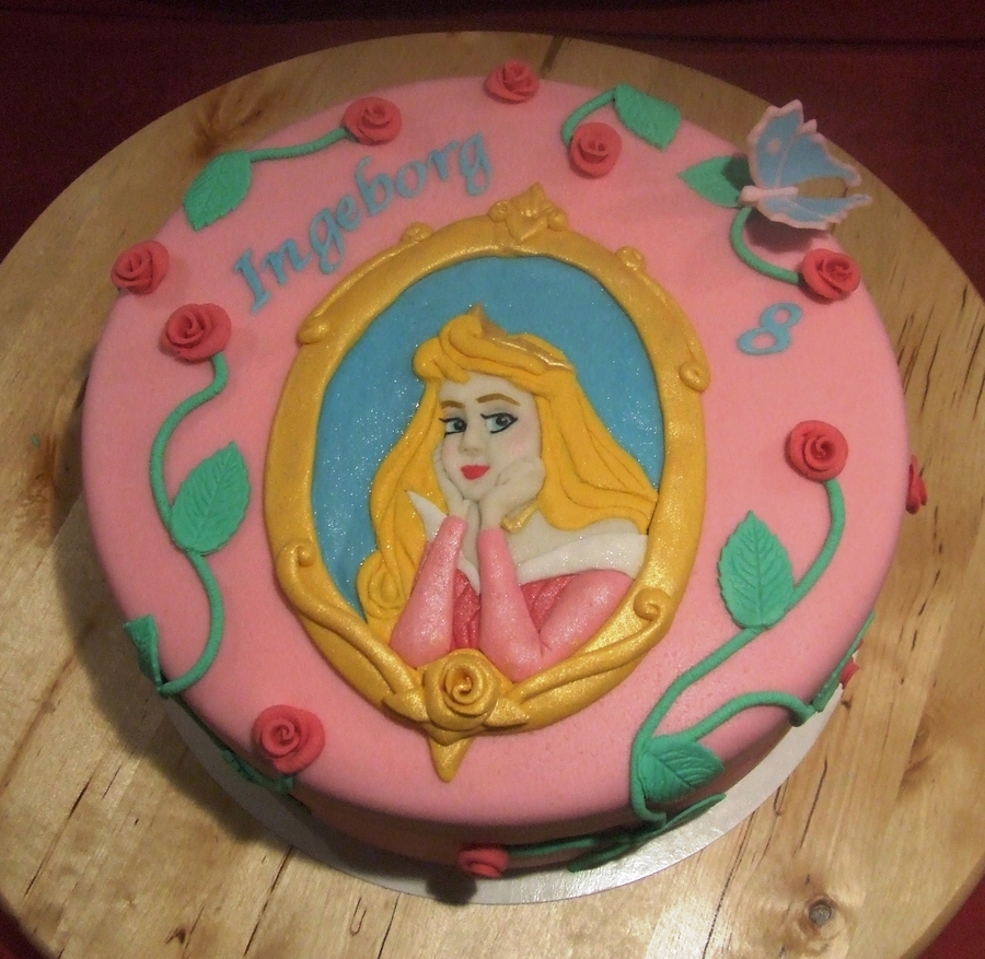 Sleeping Beauty - CakeCentral.com