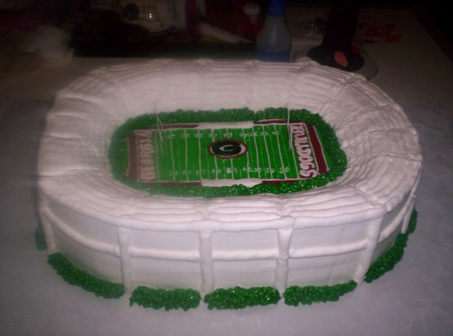 Stanford Stadium....uga - CakeCentral.com