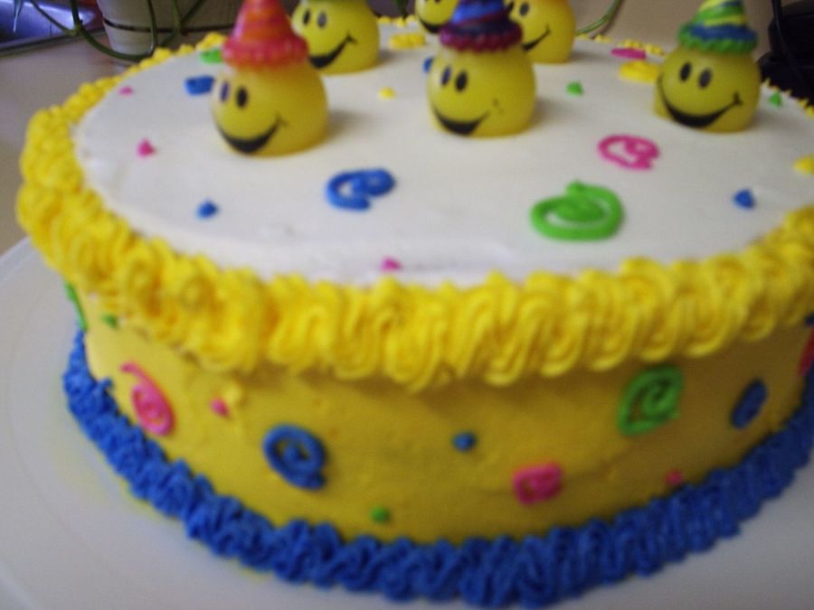 Happy Face Birthdaycake - CakeCentral.com
