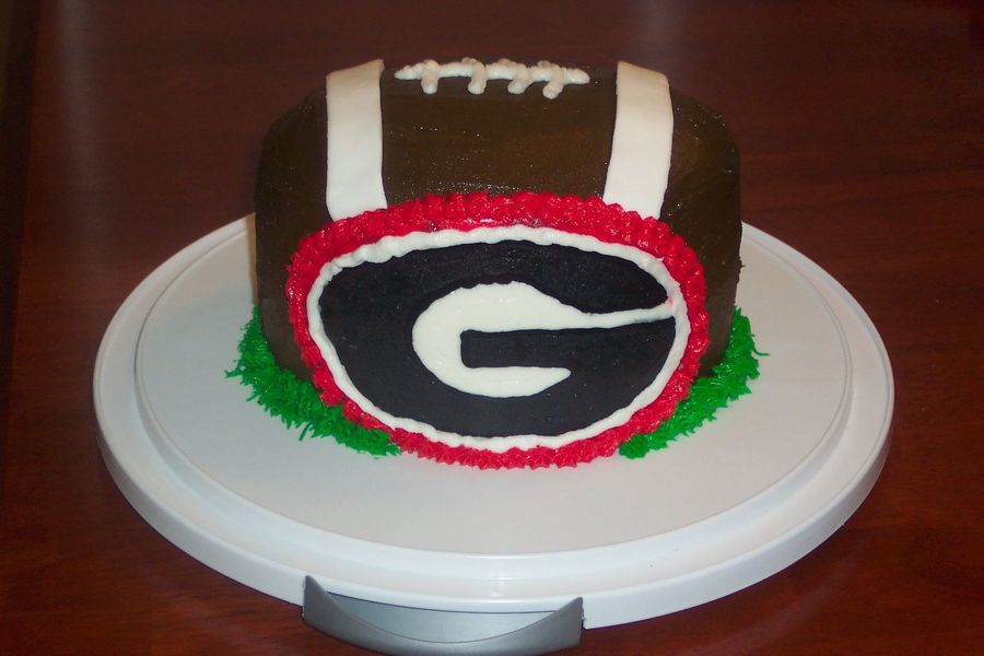 Georgia Football Cake - CakeCentral.com
