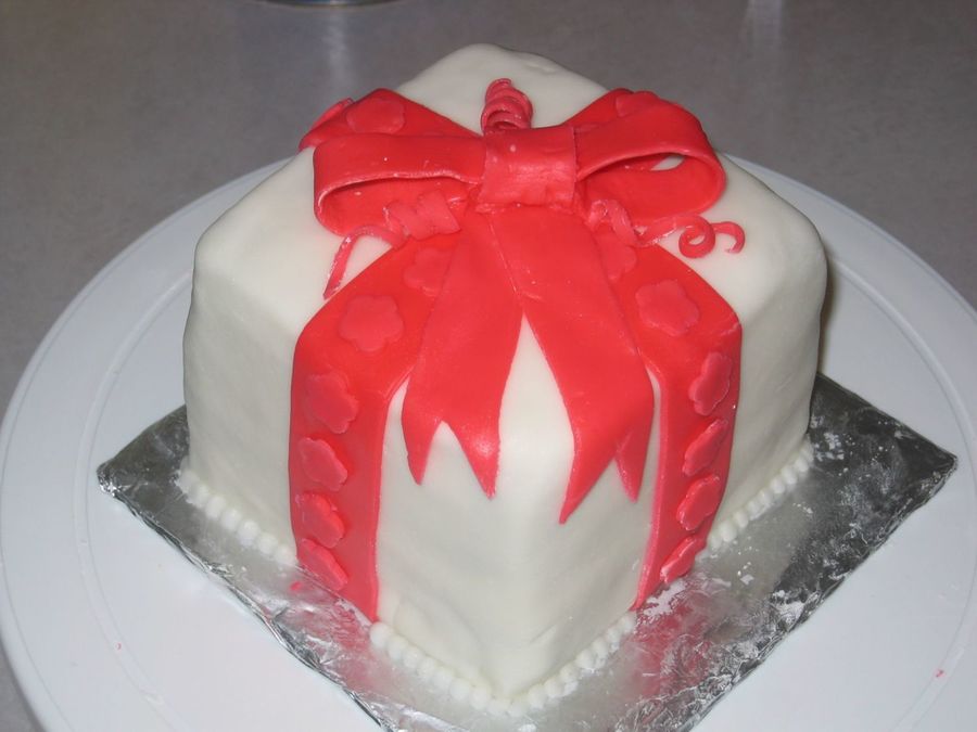 1St Mmf Cake - CakeCentral.com