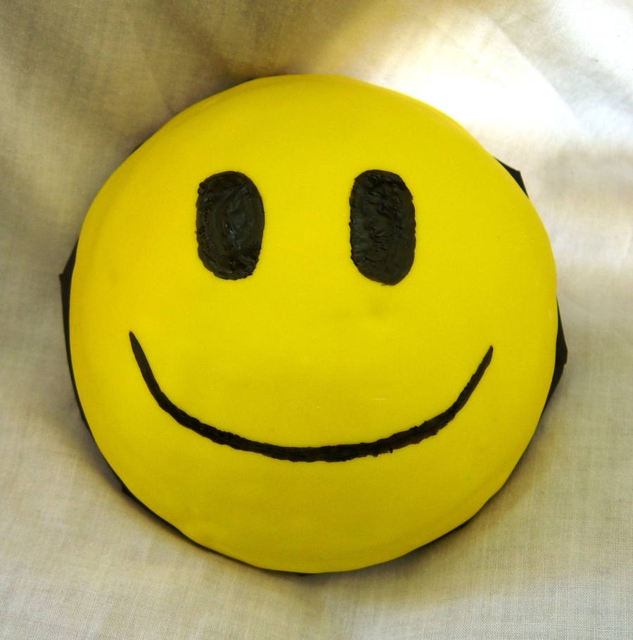 Smiley Face Mini Cake - CakeCentral.com