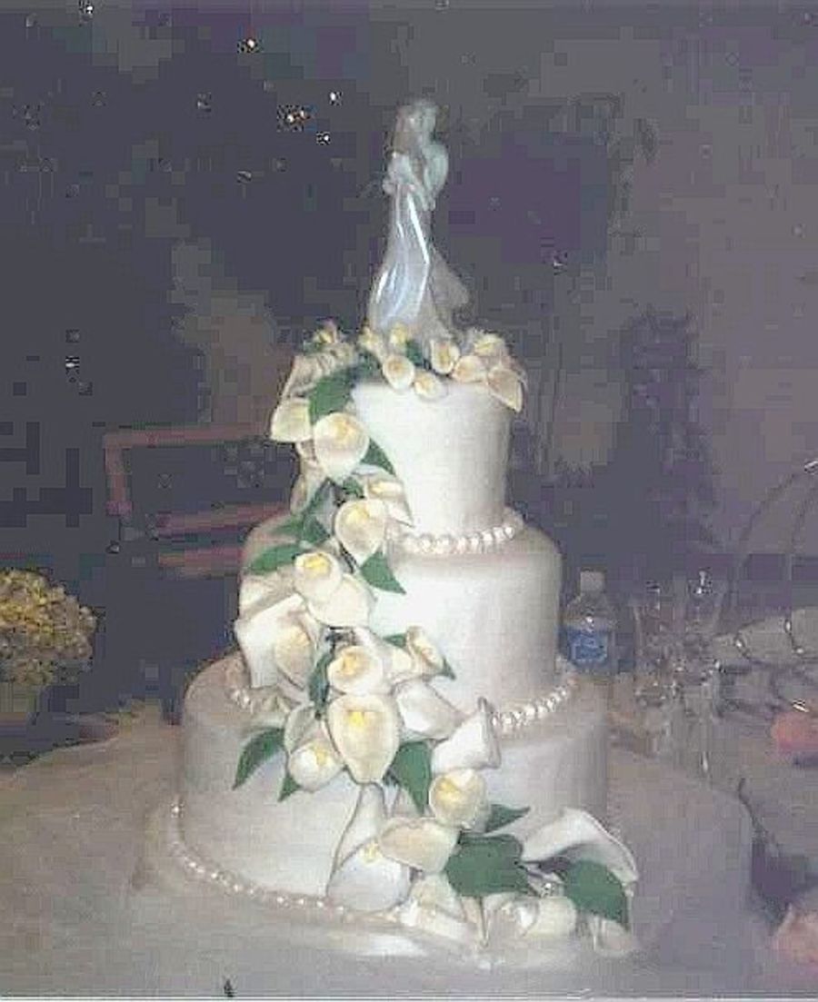 My Second Wedding Cake - CakeCentral.com