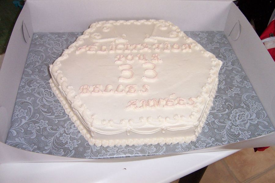 33Rd Wedding Anniversary - CakeCentral.com