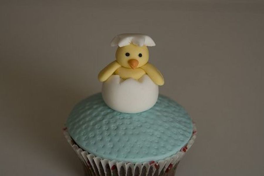 Hatching Chick - CakeCentral.com