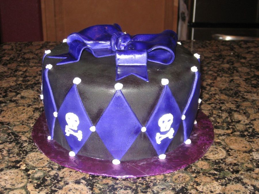 Gothic Birthday Cake - CakeCentral.com