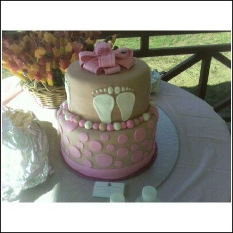 Baby Feet Cake - CakeCentral.com