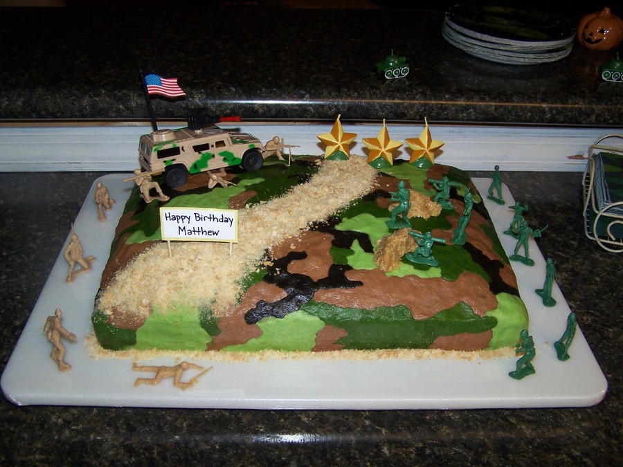 Army Cake - CakeCentral.com