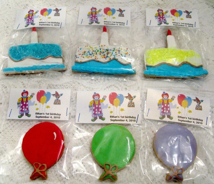 Clown Cookies - CakeCentral.com